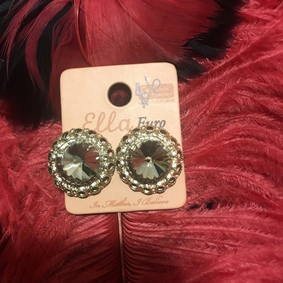 Ella | Jewelry | Knob Earring | Poshmark